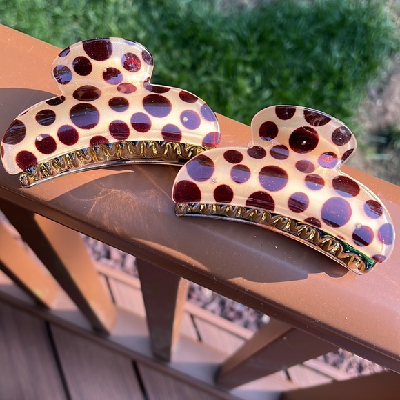 Accessories | New Pair Of Cheetah Pattern Hair Clips | Poshmark